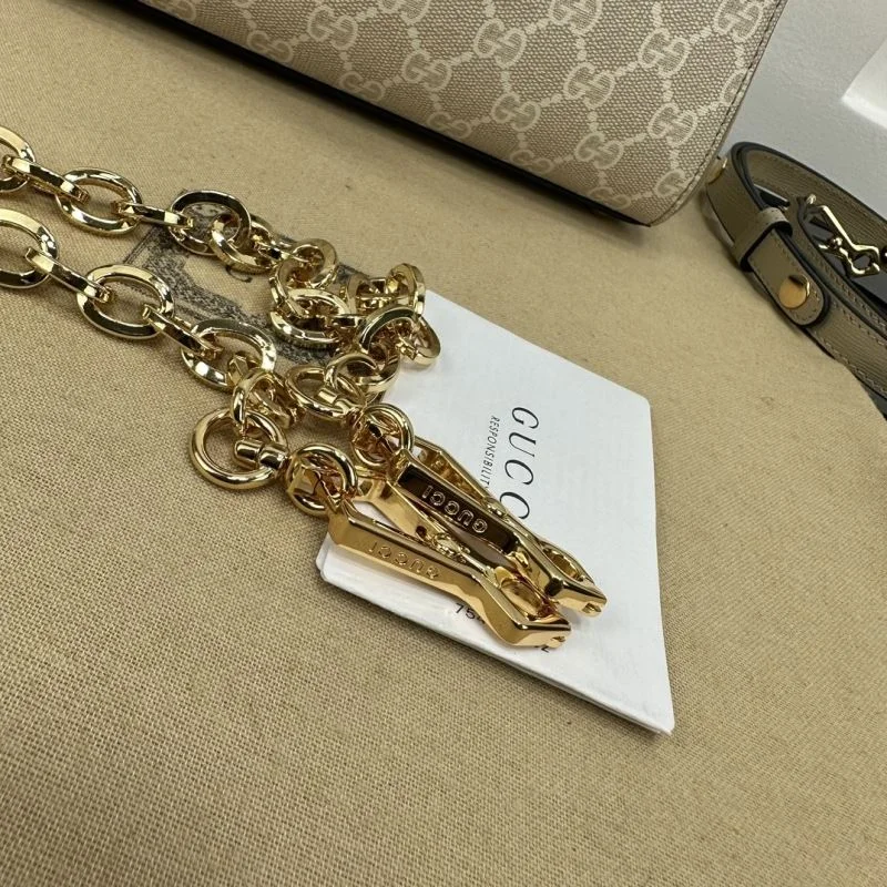 Top mirror Gucci Satchel Bags