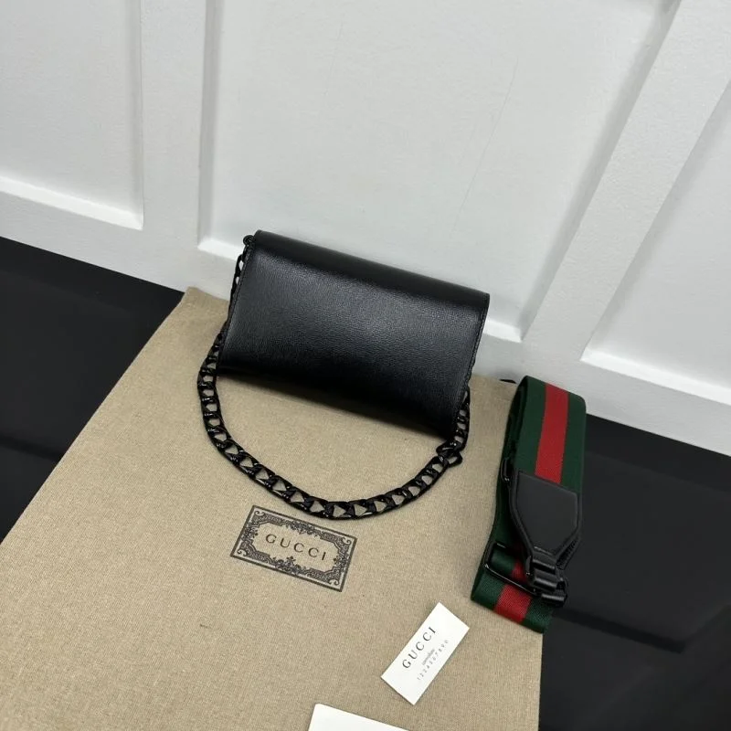 Accurate model Gucci Satchel Bags