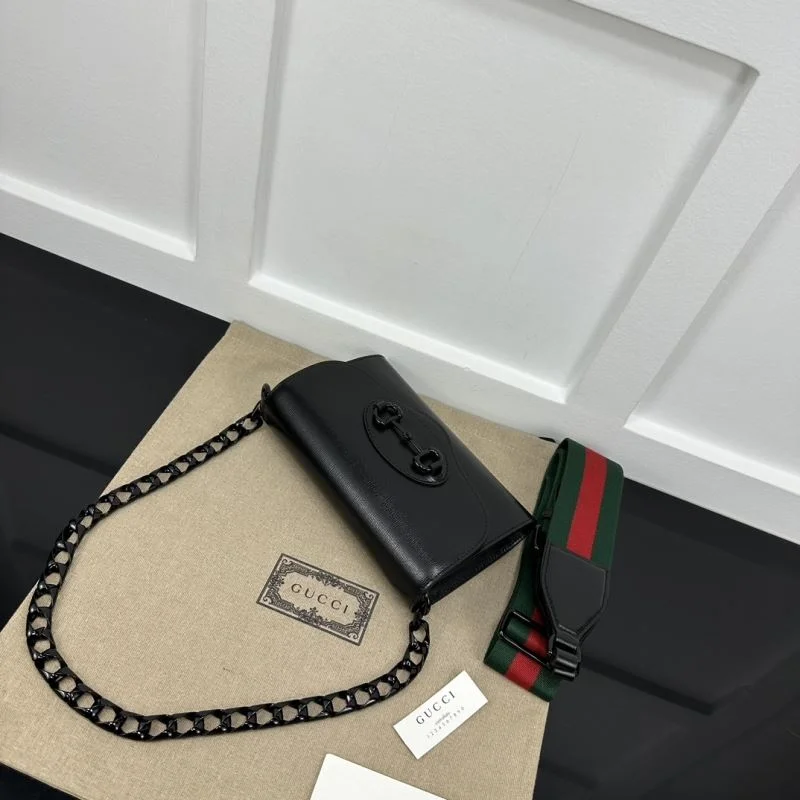 Accurate model Gucci Satchel Bags