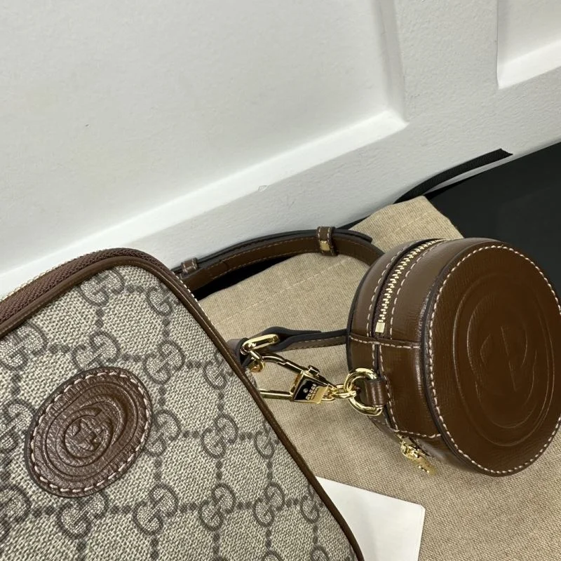Accurate model Gucci Satchel Bags