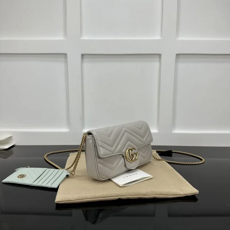 Accurate model Gucci Satchel Bags