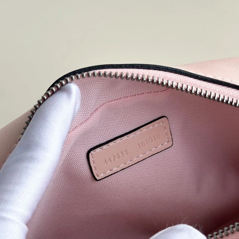 Accurate model Gucci Satchel Bags