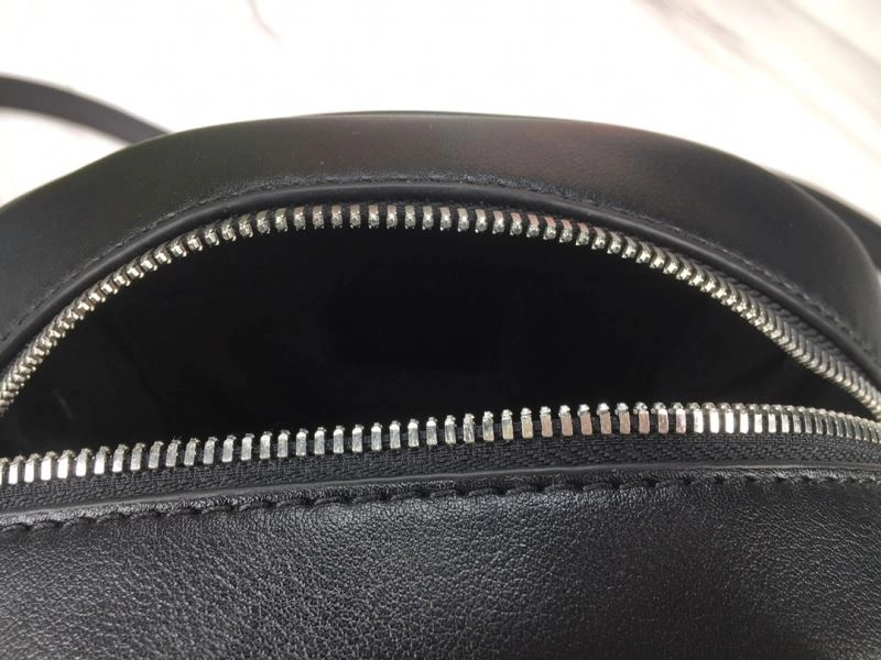 Reasonably priced Gucci Satchel Bags