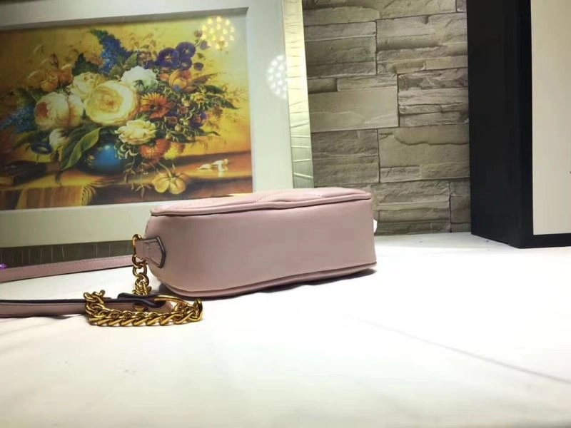 Accurate model Gucci Satchel Bags