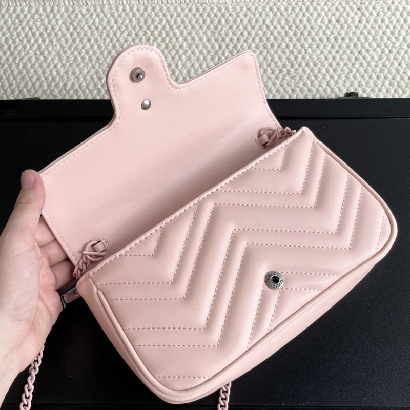Accurate model Gucci Satchel Bags