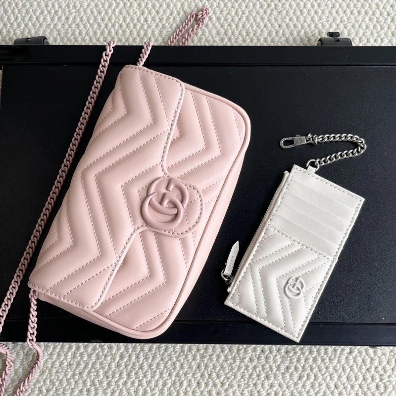 Accurate model Gucci Satchel Bags