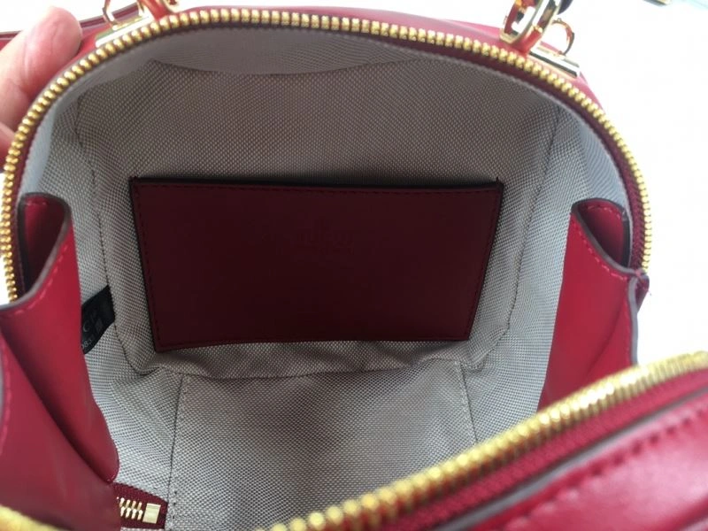 Accurate model Gucci Satchel Bags
