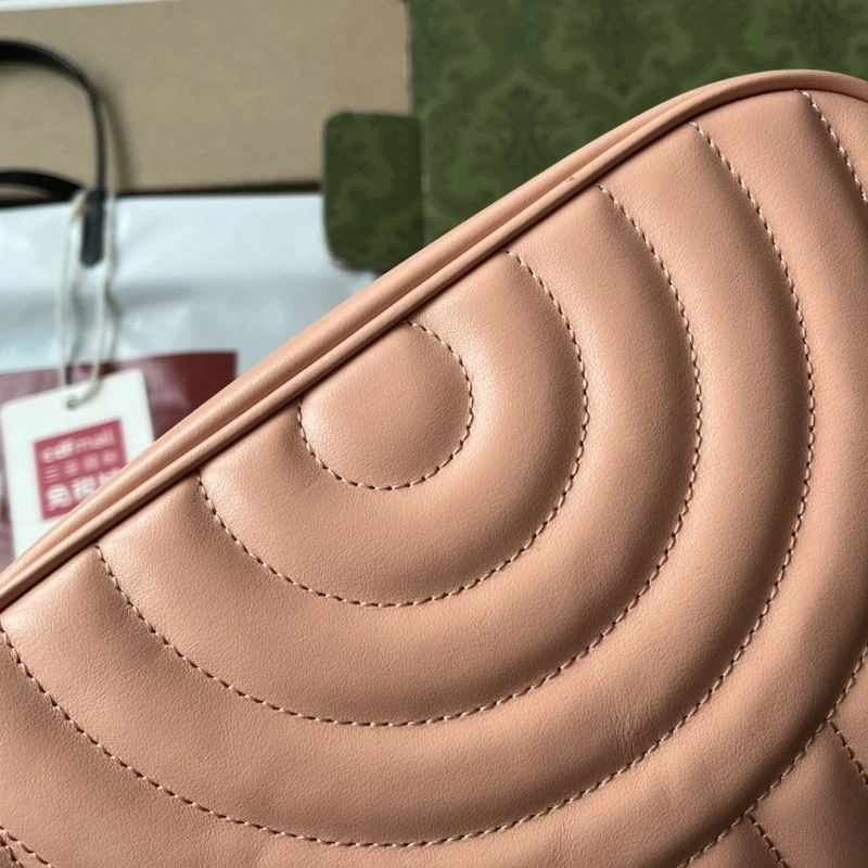 Accurate model Gucci Satchel Bags