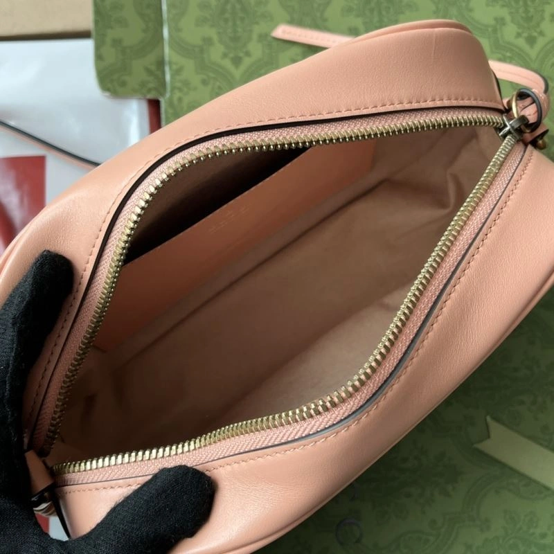Accurate model Gucci Satchel Bags