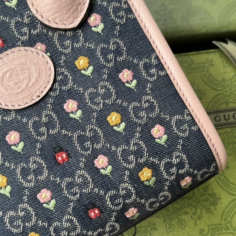 Top mirror Gucci Satchel Bags