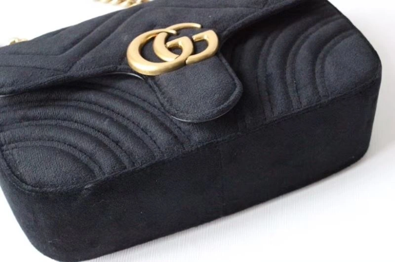 Brand-authenticated Gucci Satchel Bags