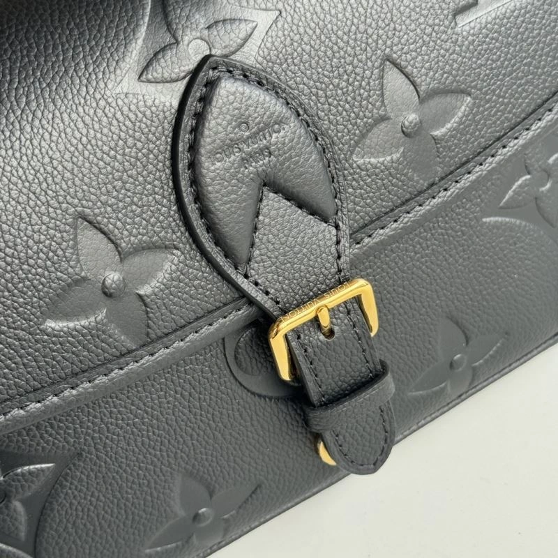 Indistinguishable Gucci Satchel Bags