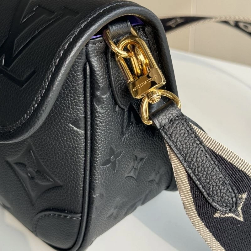 Indistinguishable Gucci Satchel Bags