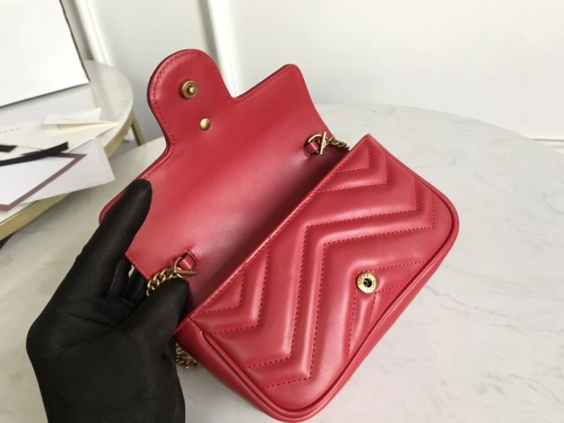 Accurate model Gucci Satchel Bags