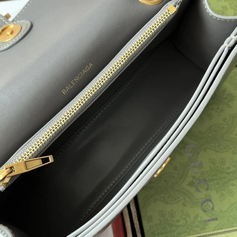 Accurate model Gucci Satchel Bags