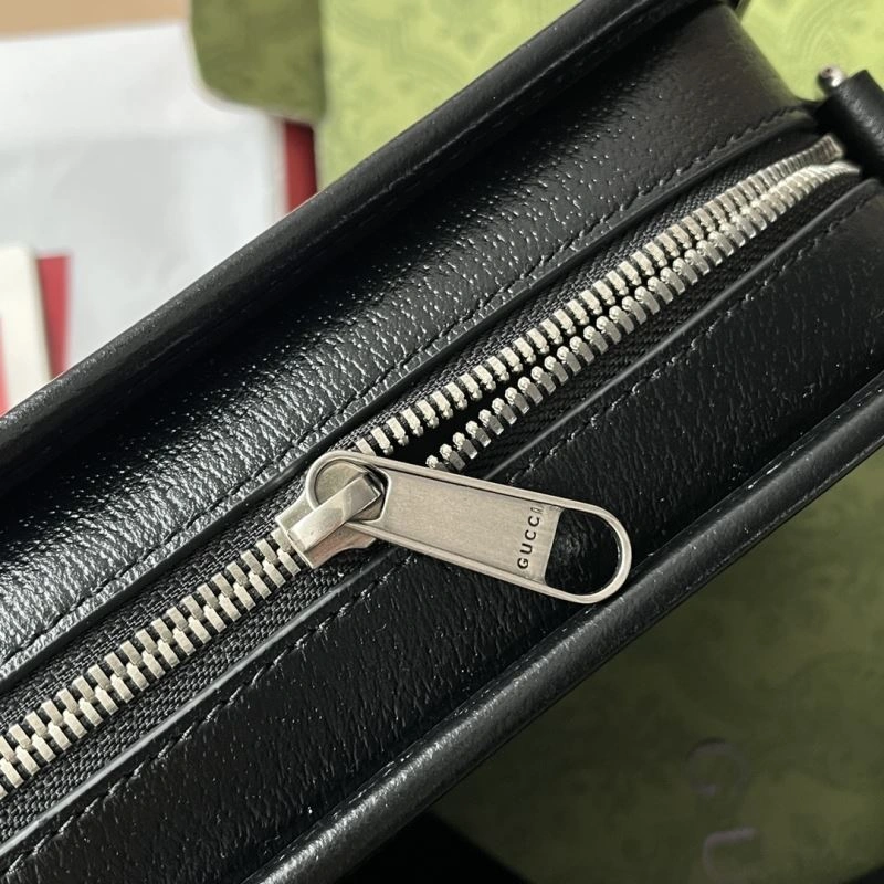 Accurate model Gucci Satchel Bags