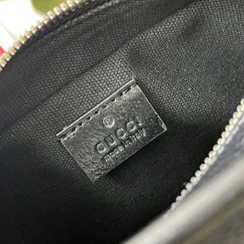 Accurate model Gucci Satchel Bags