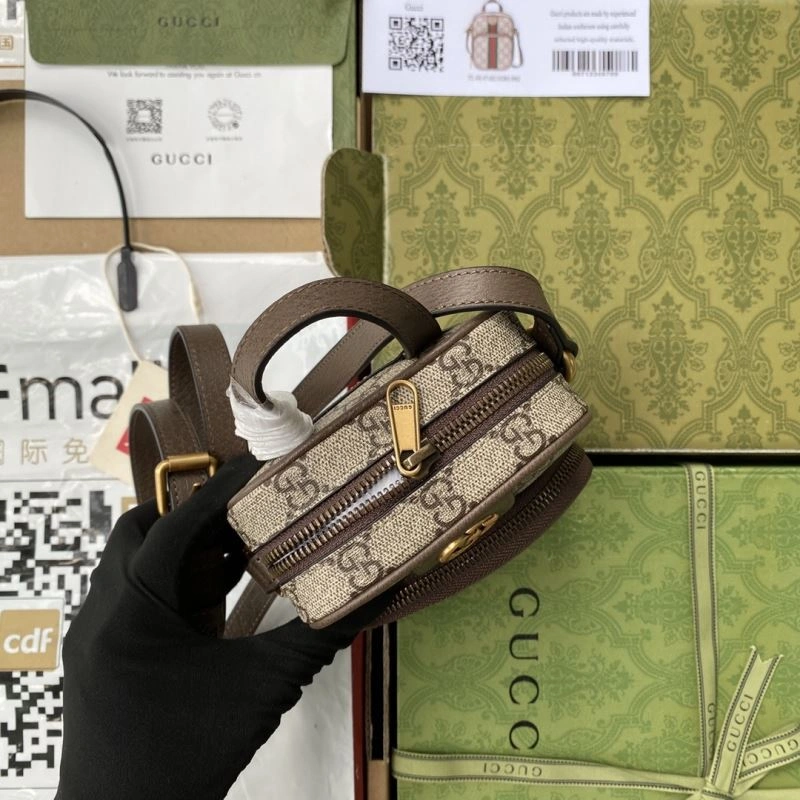 Accurate model Gucci Satchel Bags