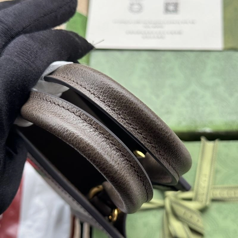 Accurate model Gucci Satchel Bags