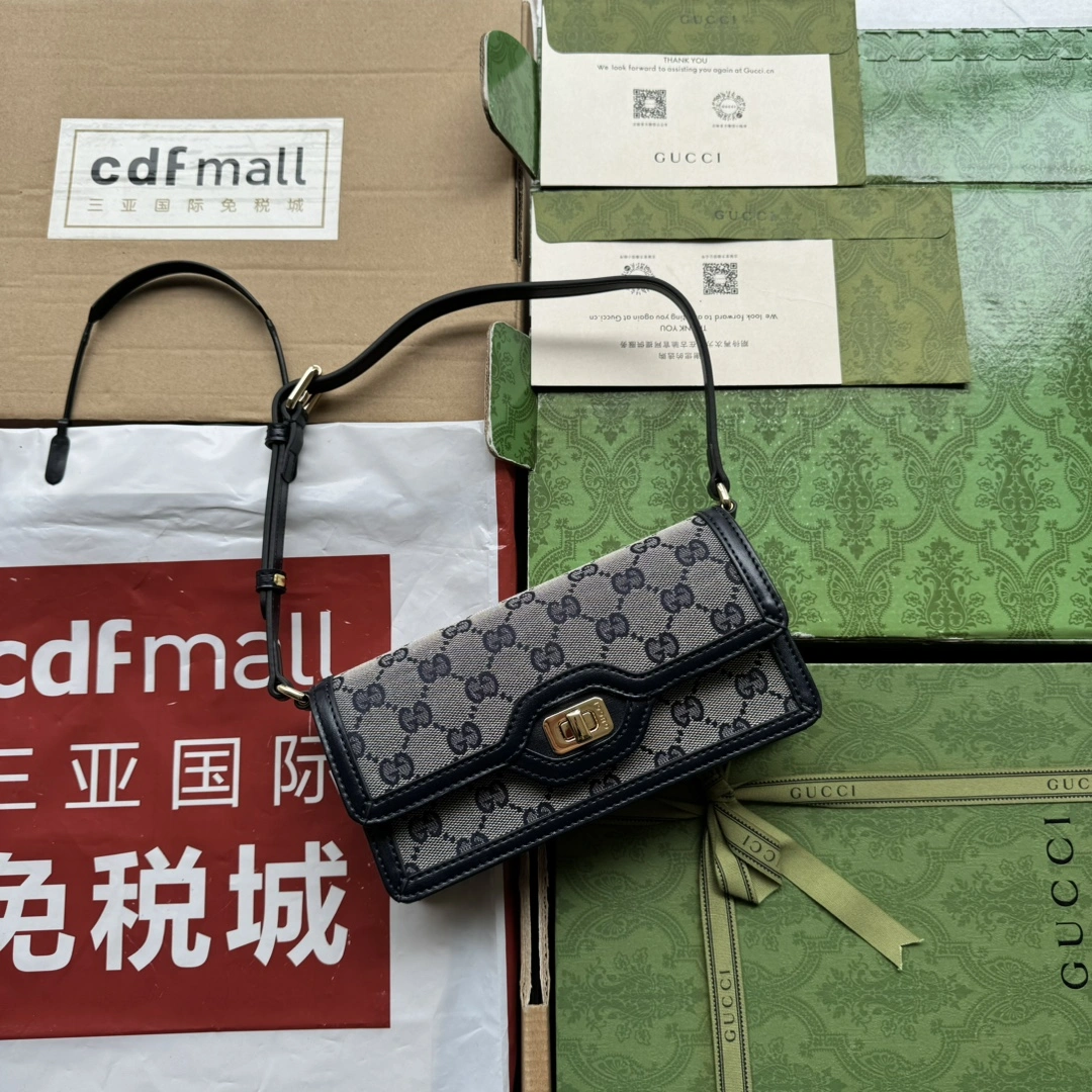 Gucci Satchel Bags