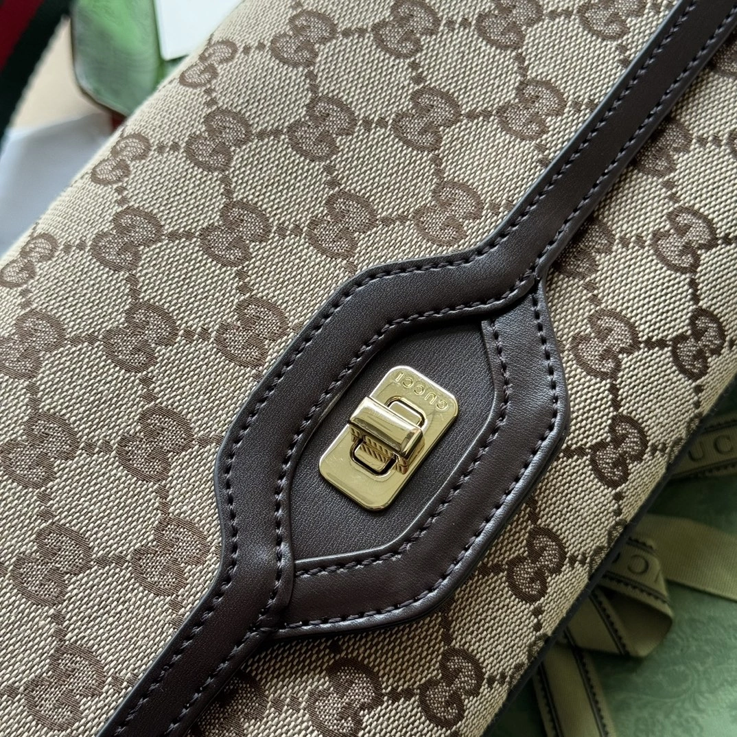 Indistinguishable Gucci Satchel Bags