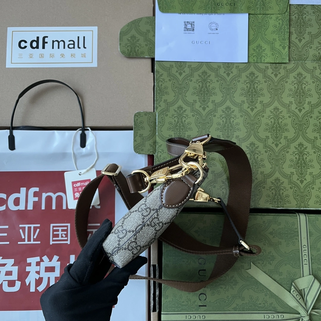 Reasonably priced Gucci Satchel Bags
