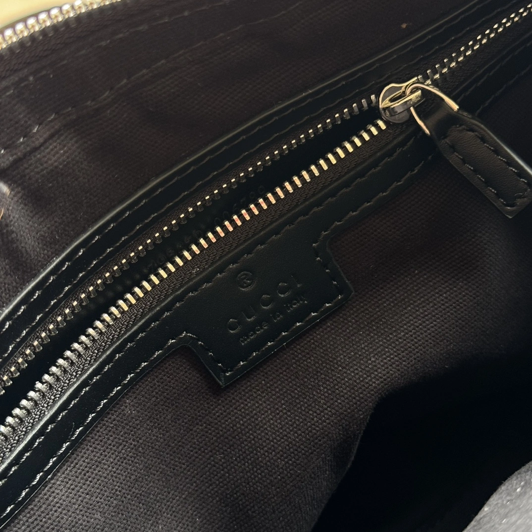 Top match Gucci Satchel Bags