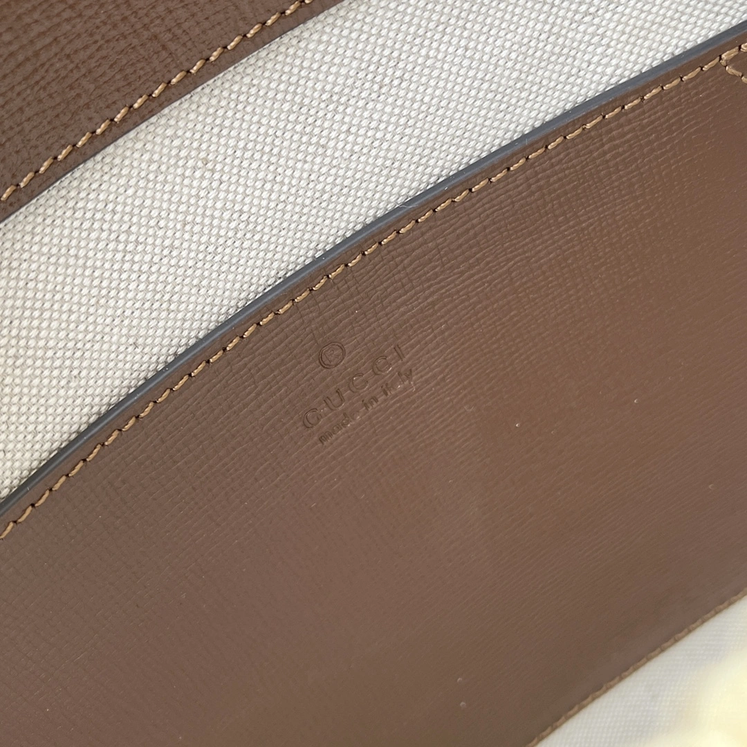 Brand-authenticated Gucci Satchel Bags