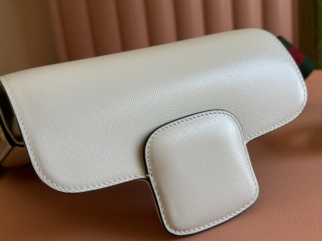 Top mirror Gucci Satchel Bags