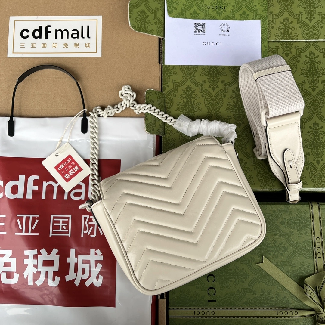 Indistinguishable Gucci Satchel Bags