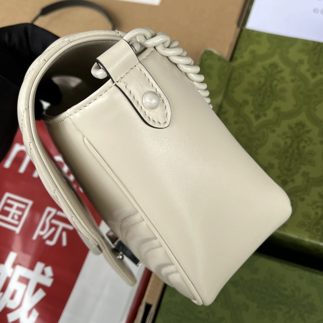 Indistinguishable Gucci Satchel Bags