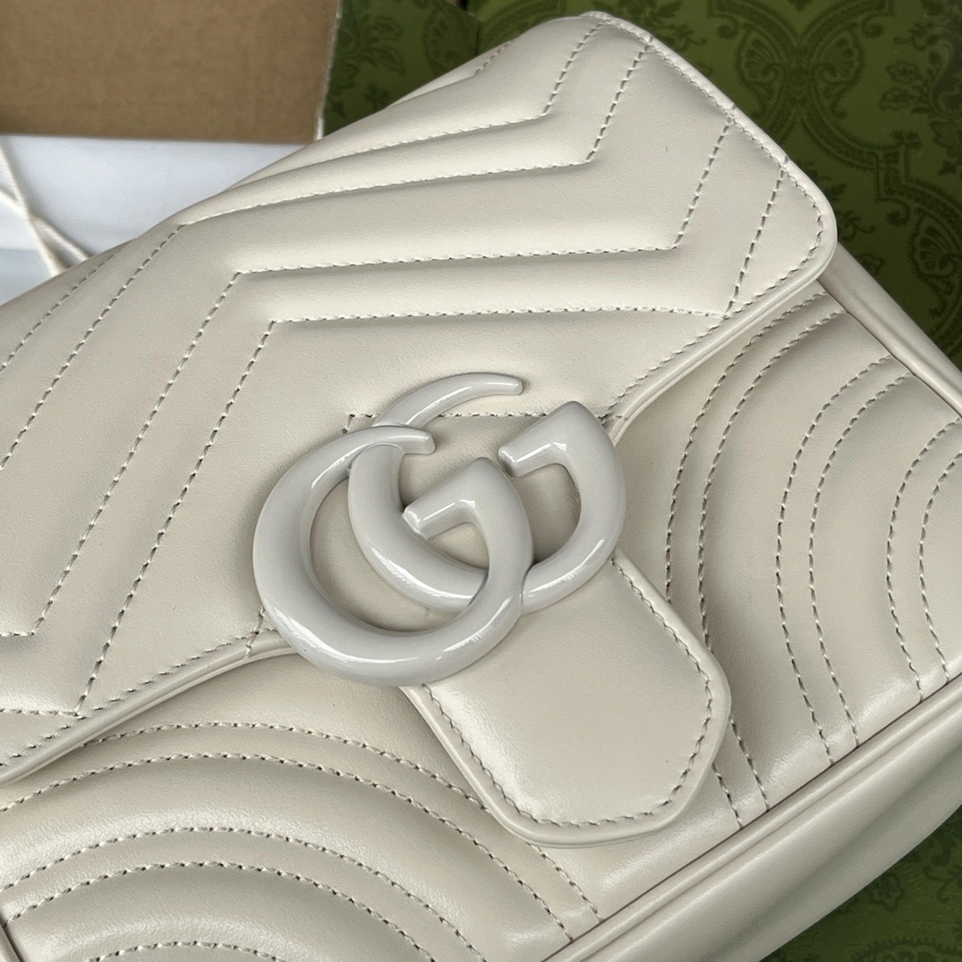 Indistinguishable Gucci Satchel Bags