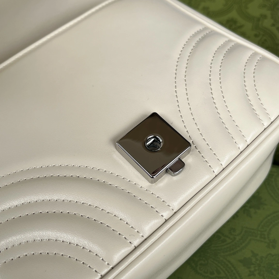Indistinguishable Gucci Satchel Bags
