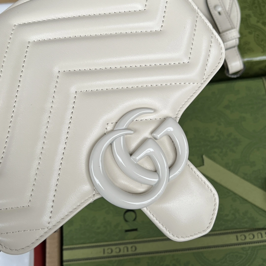 Indistinguishable Gucci Satchel Bags