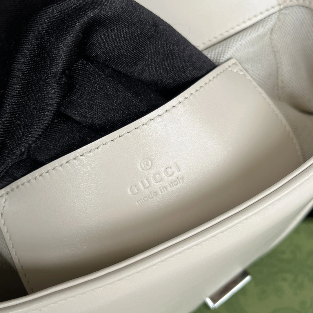 Indistinguishable Gucci Satchel Bags