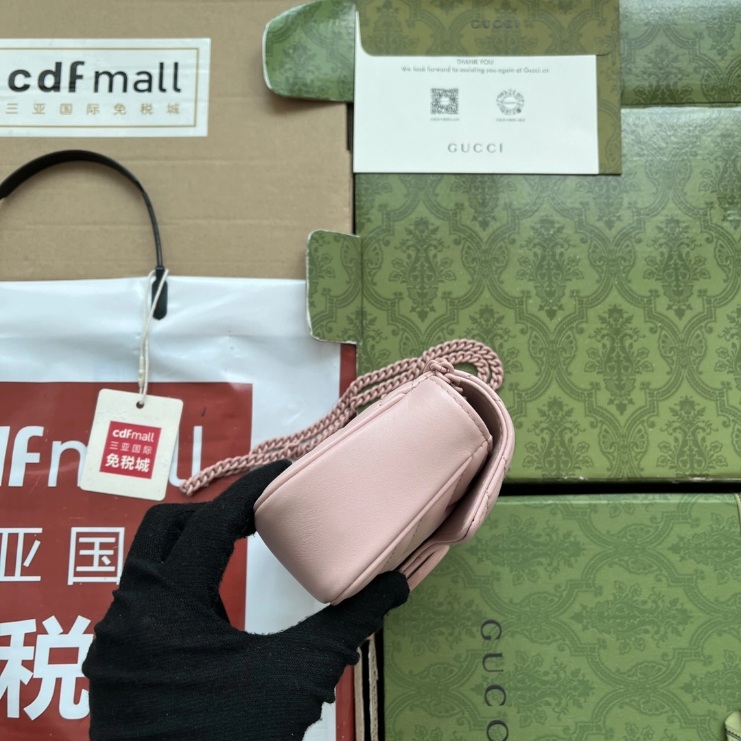 Accurate model Gucci Satchel Bags