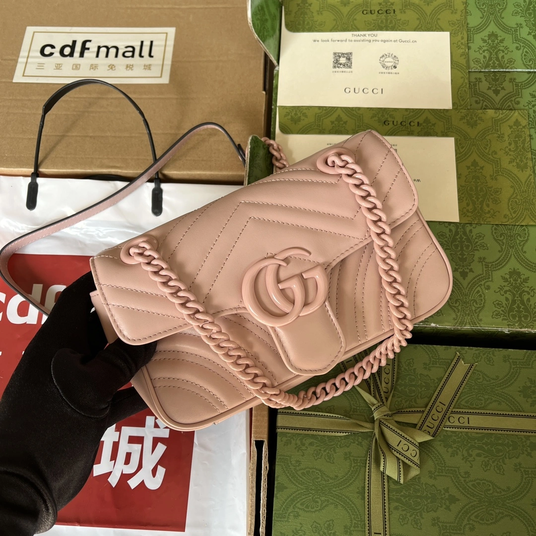 Accurate model Gucci Satchel Bags