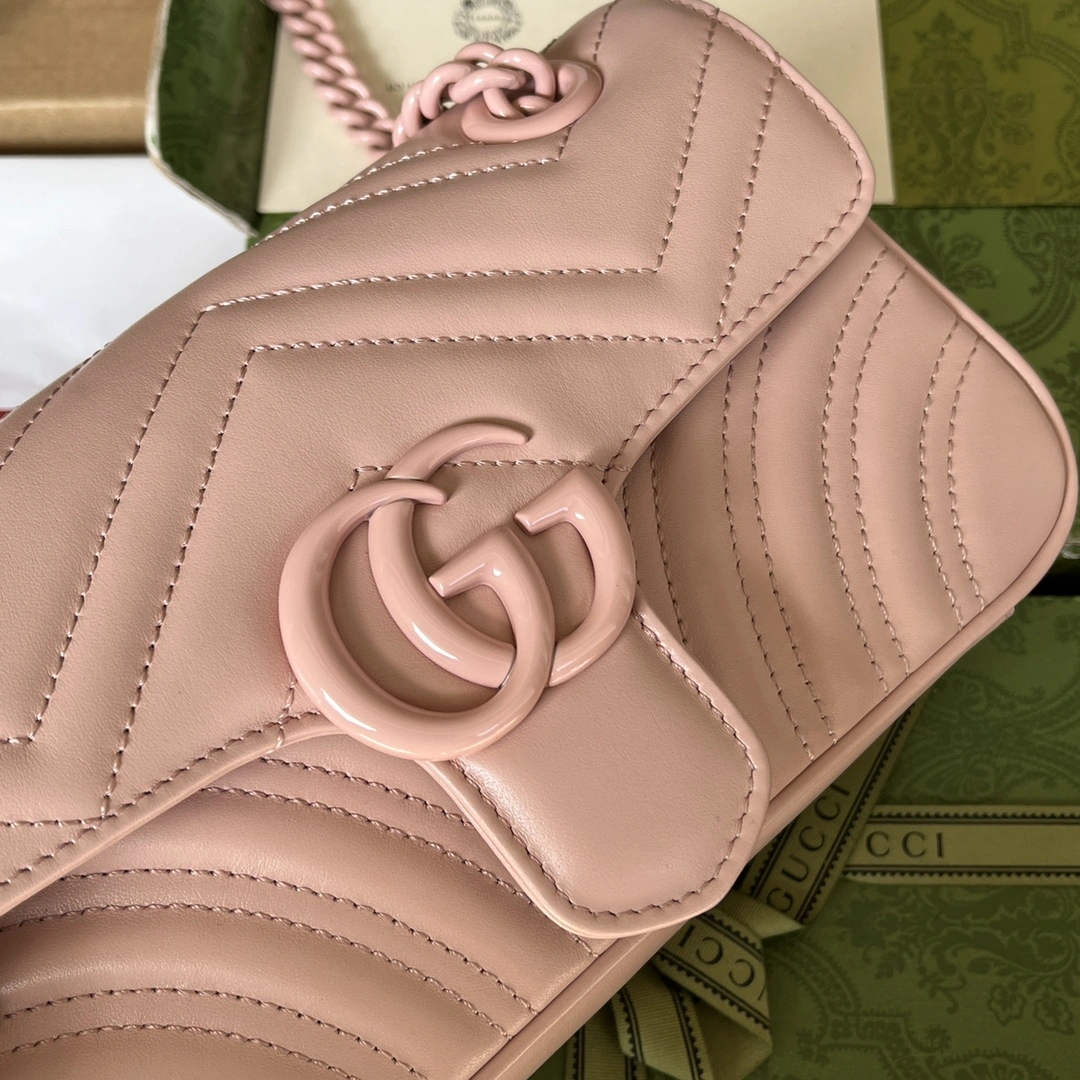 Accurate model Gucci Satchel Bags