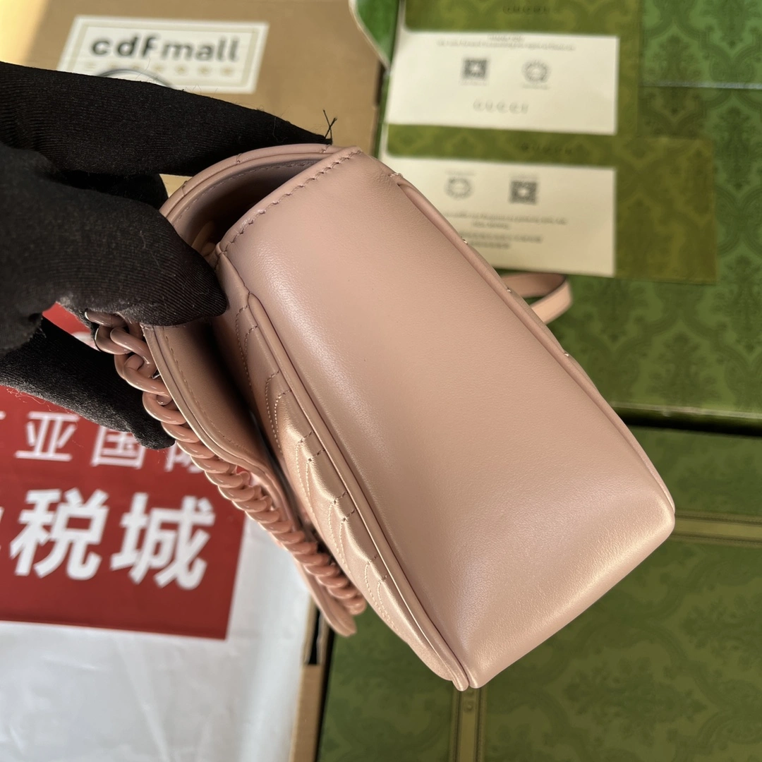 Accurate model Gucci Satchel Bags
