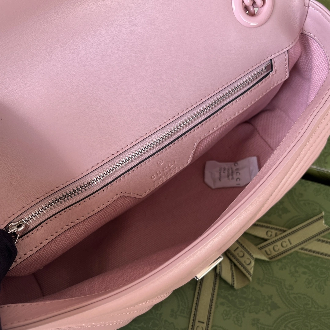 Accurate model Gucci Satchel Bags