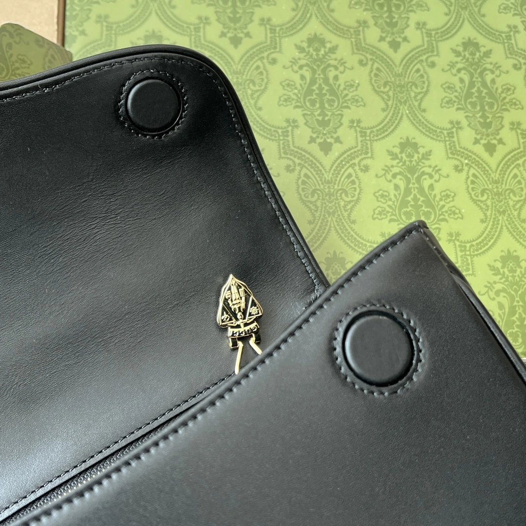 Budget-friendly Gucci Satchel Bags