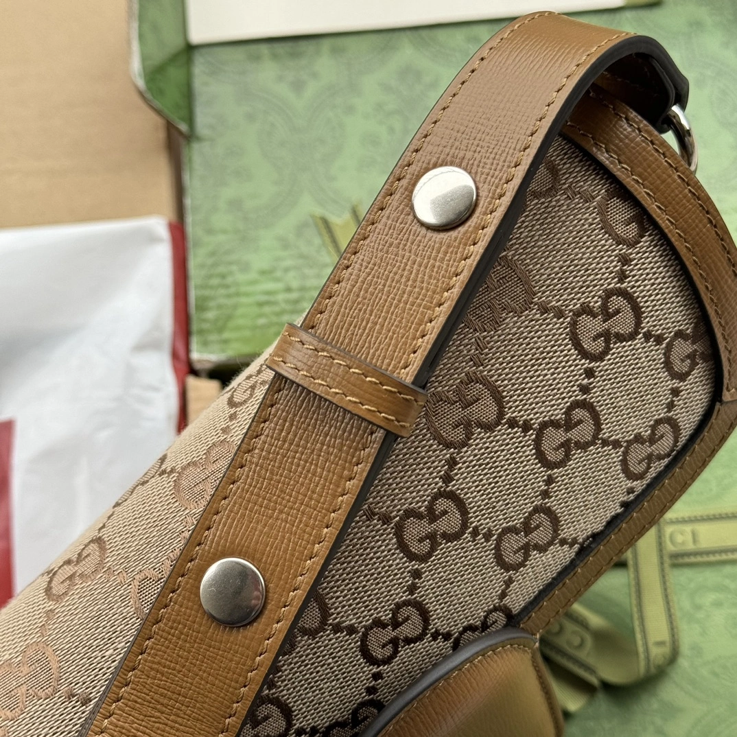Brand-authenticated Gucci Satchel Bags