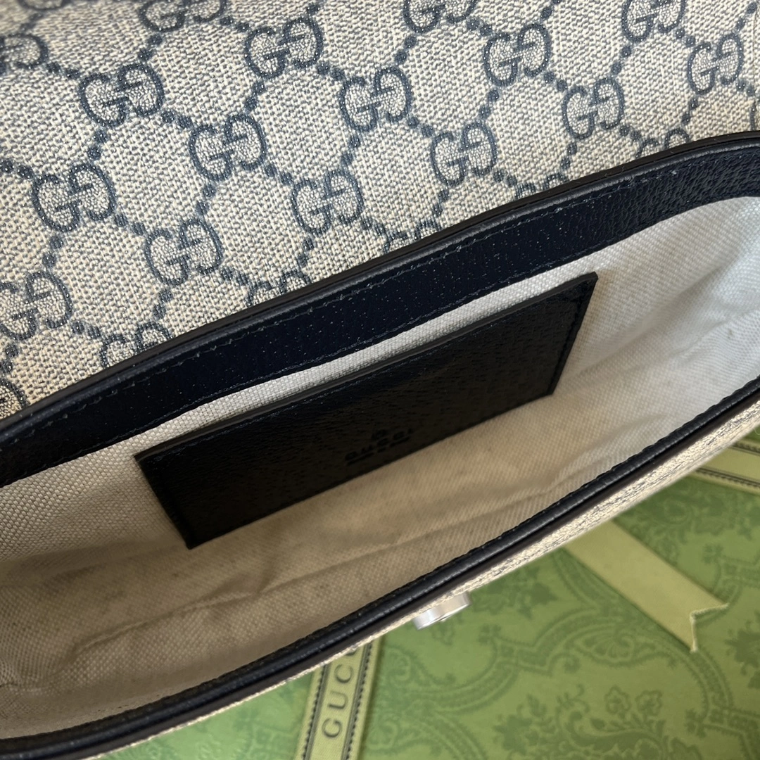 Top match Gucci Satchel Bags
