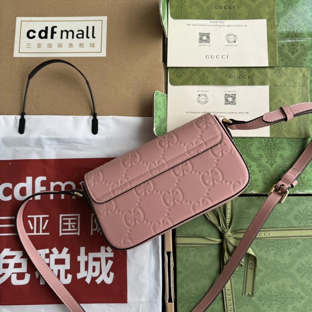 Accurate model Gucci Satchel Bags