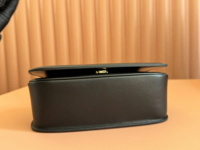 Inexpensive Gucci Satchel Bags