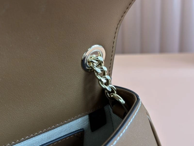 Indistinguishable Gucci Satchel Bags