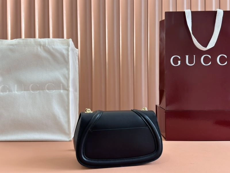 Accurate model Gucci Satchel Bags