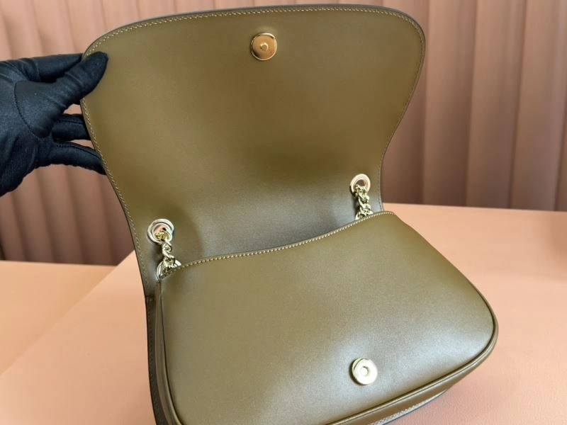 Top mirror Gucci Satchel Bags