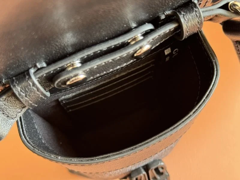 Reasonably priced Gucci Satchel Bags