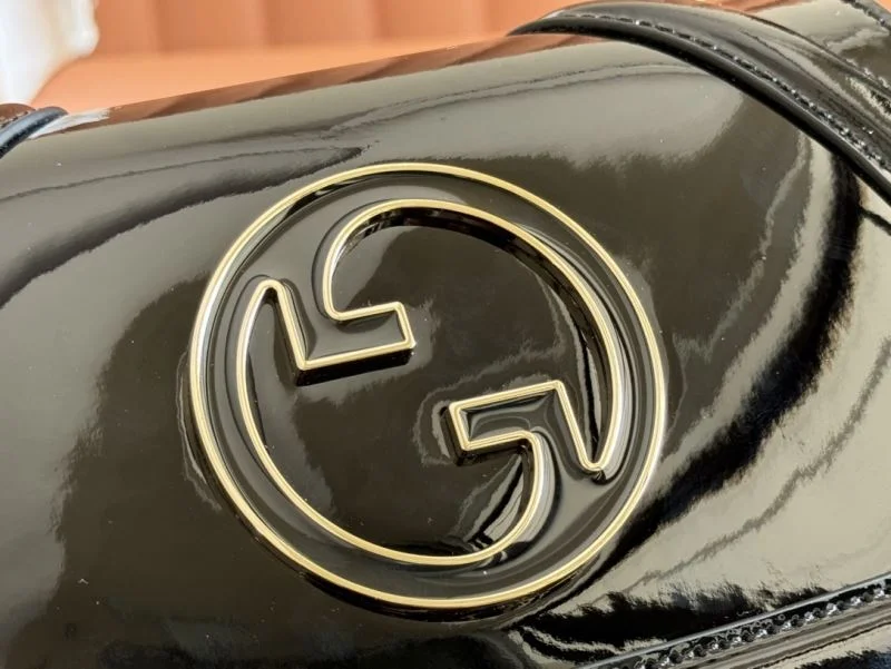 Accurate model Gucci Satchel Bags